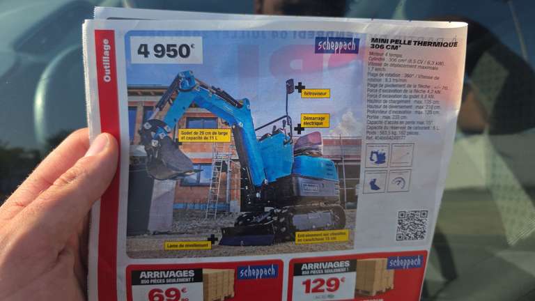 Mini-pelle Scheppach EXC815 à 4950€, idéale pour vos chantiers | Dealabs