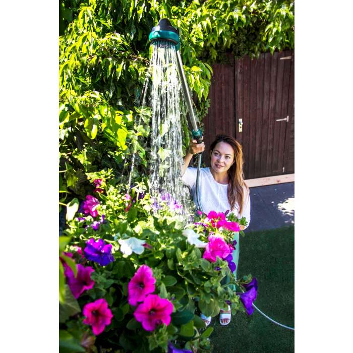 Douche de jardin 2‑en‑1 avec lance détachable, pas cher at Vonroc ...